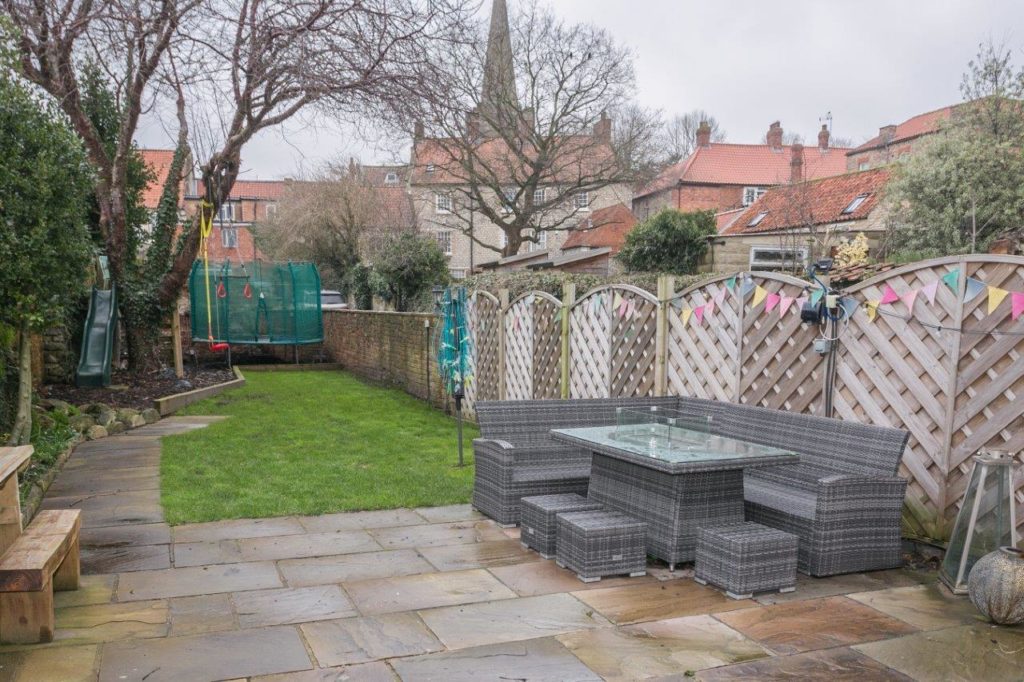 35 Hungate, Pickering, YO18 7DG | Peter Illingworth Estate Agent